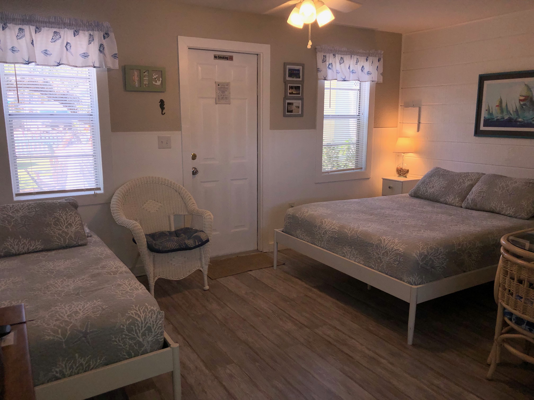 Cottages | Pirates Cove Cottages