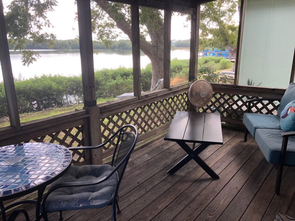 Cottages | Pirates Cove Cottages